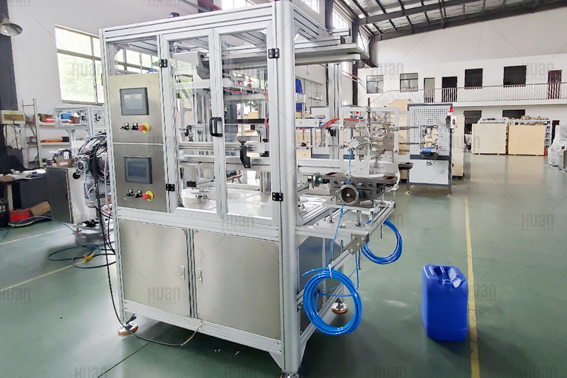 Leak detection and labeling machine for plastic bottle pe jerry can ...